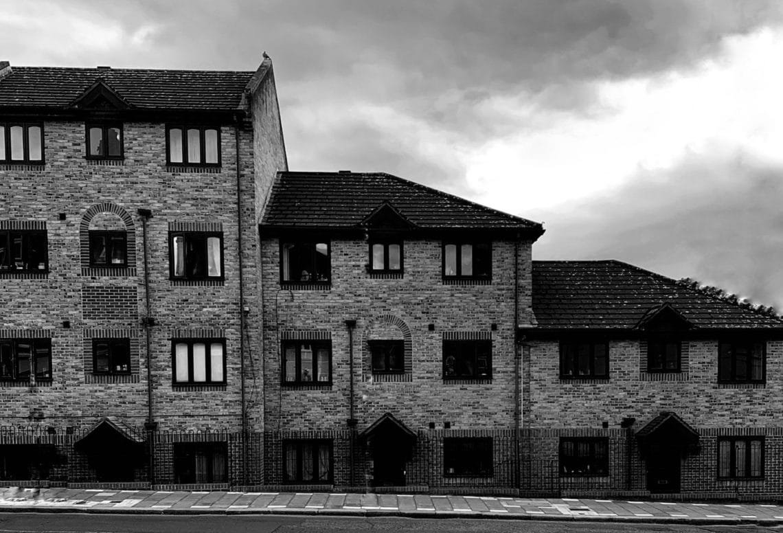 IELTS WRITING: RESTORATION OF OLD BUILDINGS - ieltsDragon - BAND 9.0 ...